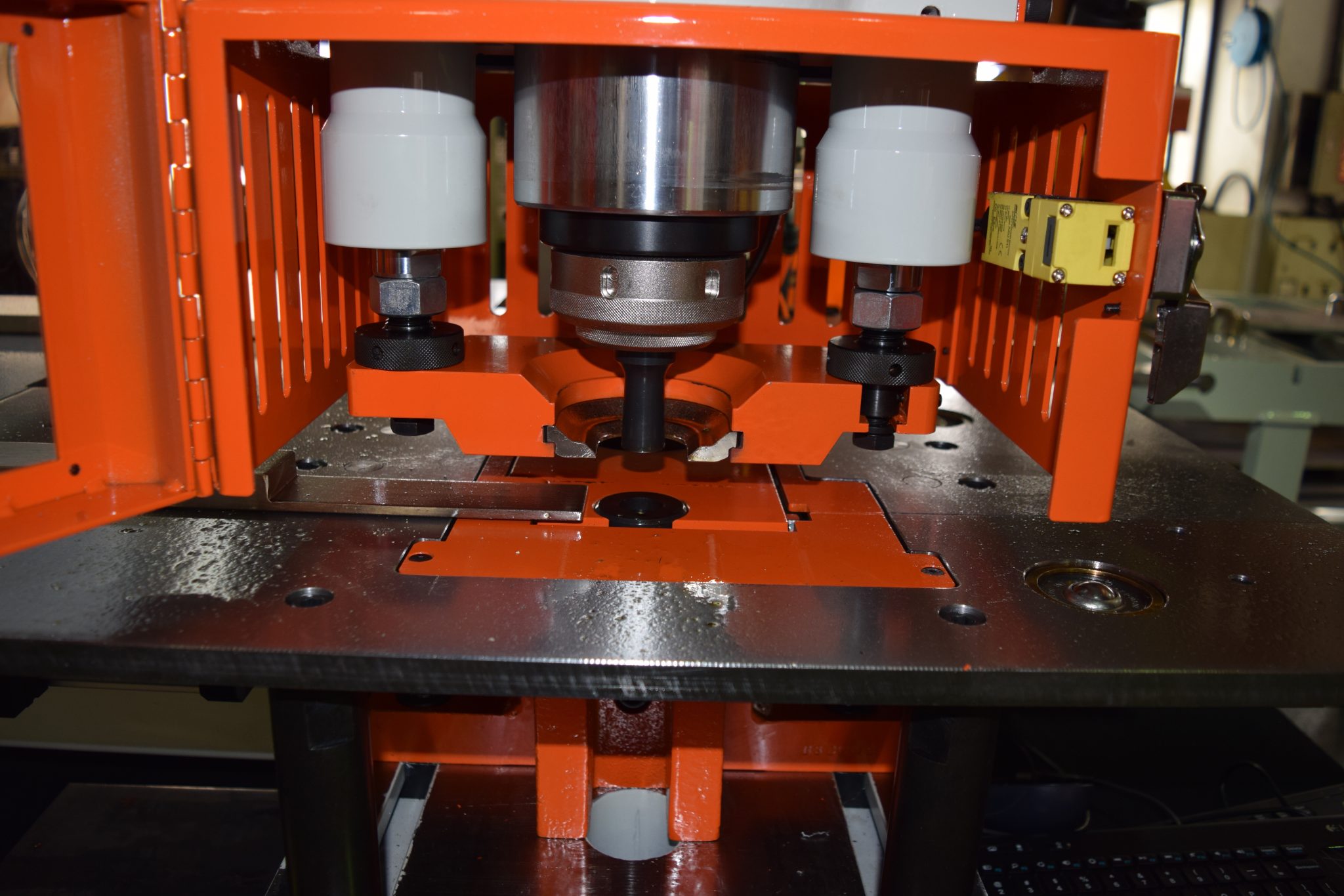 Sunrise IW-185SD - Semi-CNC Hydraulic Ironworker - Trilogy Machinery